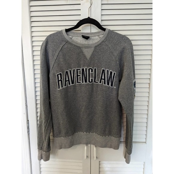 Universal Studio | Sweaters | Harry Potter Universal Studios Ravenclaw ...